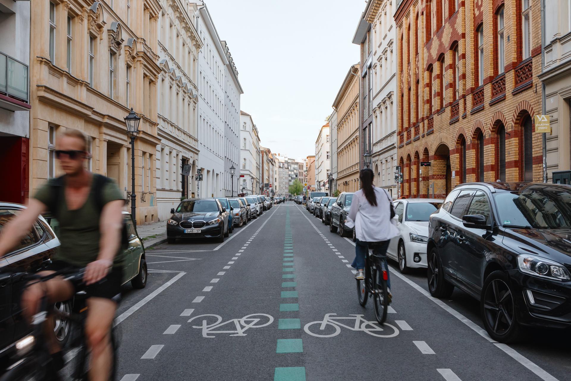 Wie sieht eine grüne Stadt aus? Definition, Vorteile und Beispiele