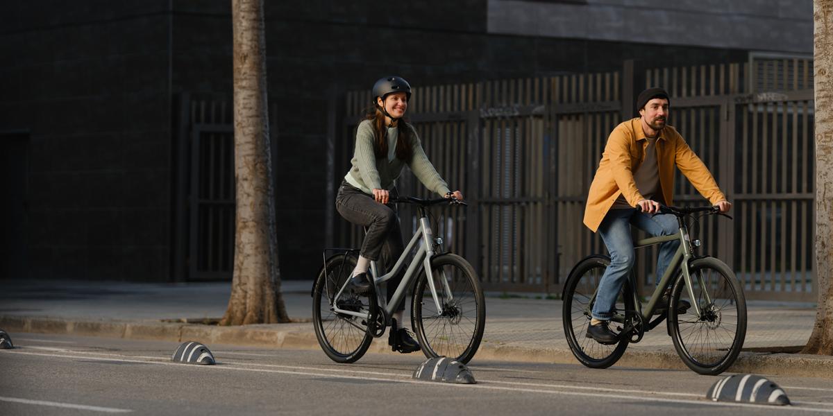 Leichte E-Bikes für die Stadt mit verstecktem Akku | Ampler Bikes